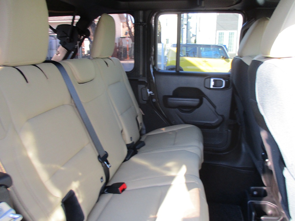 JLラングラー アンリミテッド Black＆Tan （限定車） 納車 - 4WD SHOP タイガーオート