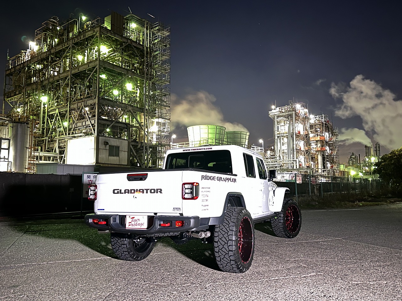 CUSTOM TRUCKS MAG. Show（EAST）出展決定 - 4WD SHOP タイガーオート